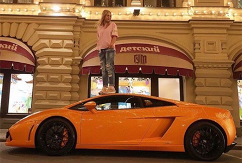 Wealthy Russians Stand on Luxury Cars in New Social Media Trend - DongA ...