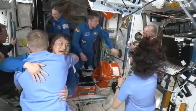 Stranded on ISS, Two NASA Astronauts Return to Earth After Over 9 ...