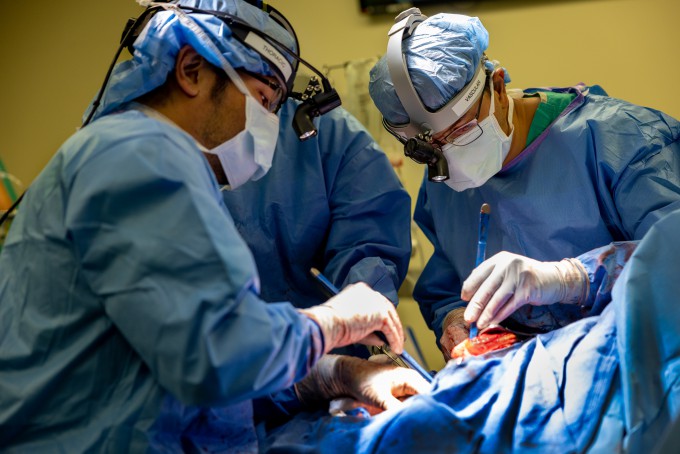Novel artificial lung bridges patient to transplant after surgical lung ...