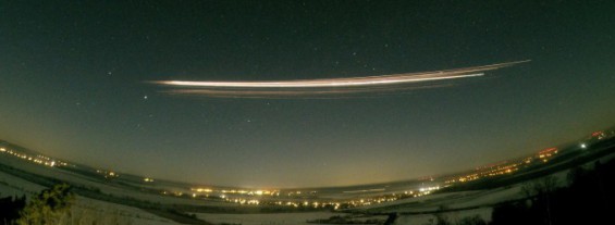 Re-entering SpaceX rocket linked to lithium spike in upper atmosphere ...