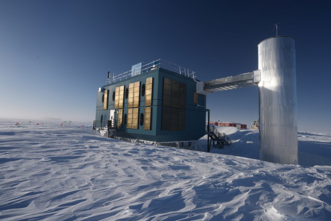 Neutrino observatory beneath Antarctic ice completes major detector ...